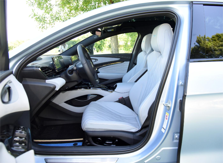 Buy Wholesale China New Energy Electric Vehicle Ev Car Byd Qin Han Tang ...