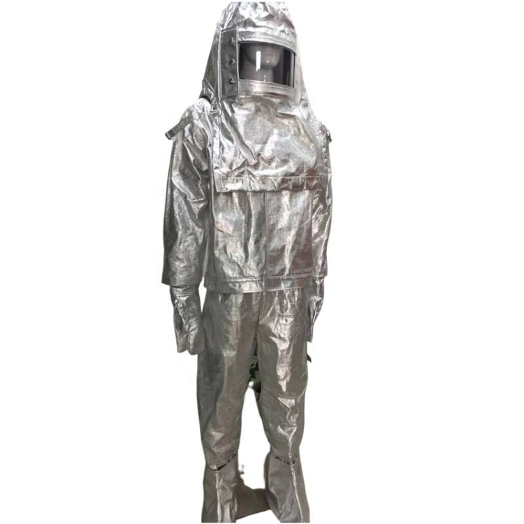 Buy Wholesale China Aluminum Foil Heat Resistant Fire Entry Suit For ...