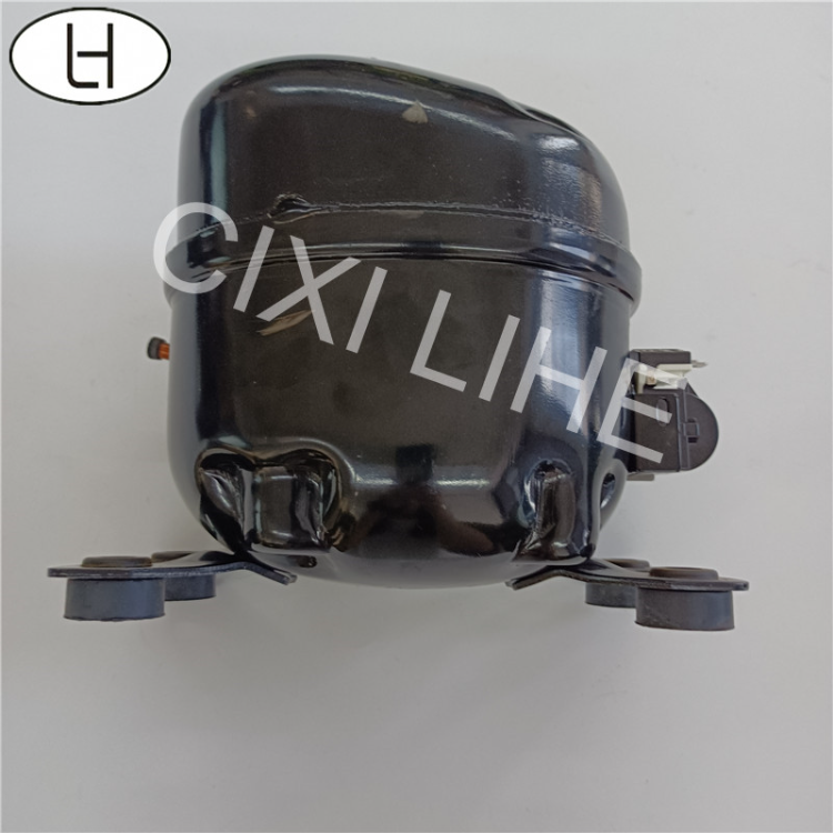 Buy Wholesale China Hot Sale Qd65h Refrigeration Compressor For ...