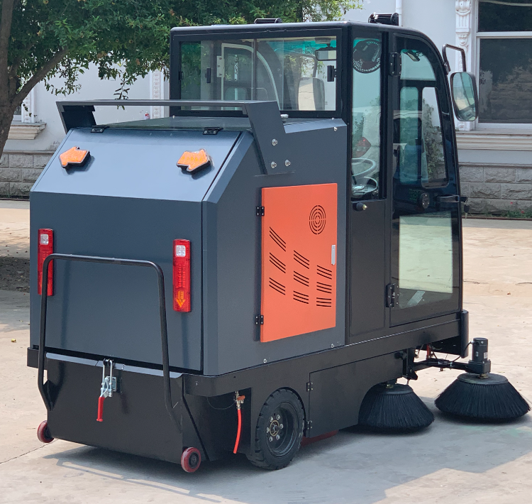 Outdoor Electric Ride-on Street Sweeper Road Sweeper Machine With All ...