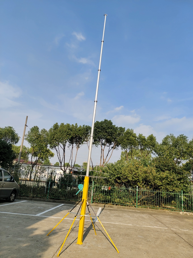 New Product Hot Selling Wind Load 100km/h Aluminum Manual Winch ...