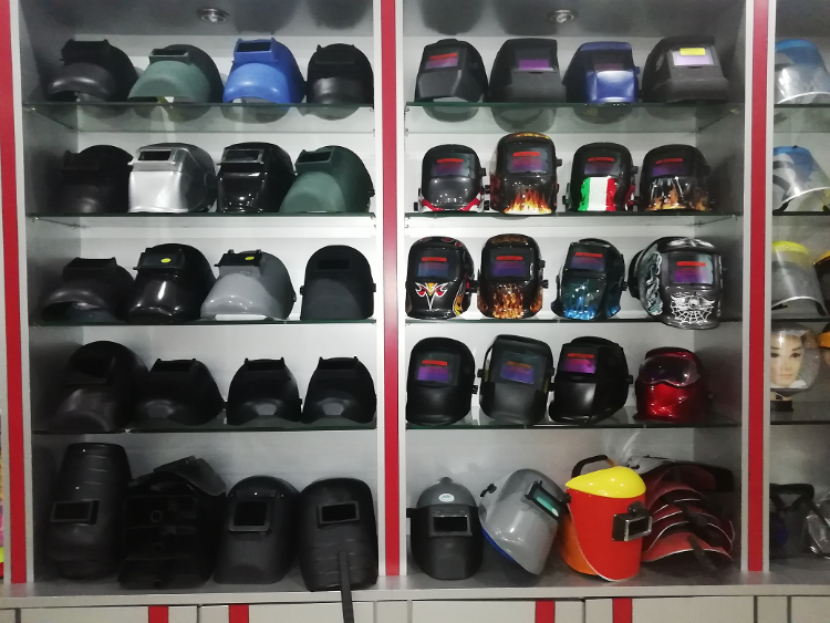 Buy Wholesale China Industrial Pipeline Welder Face Protective Flip Up ...