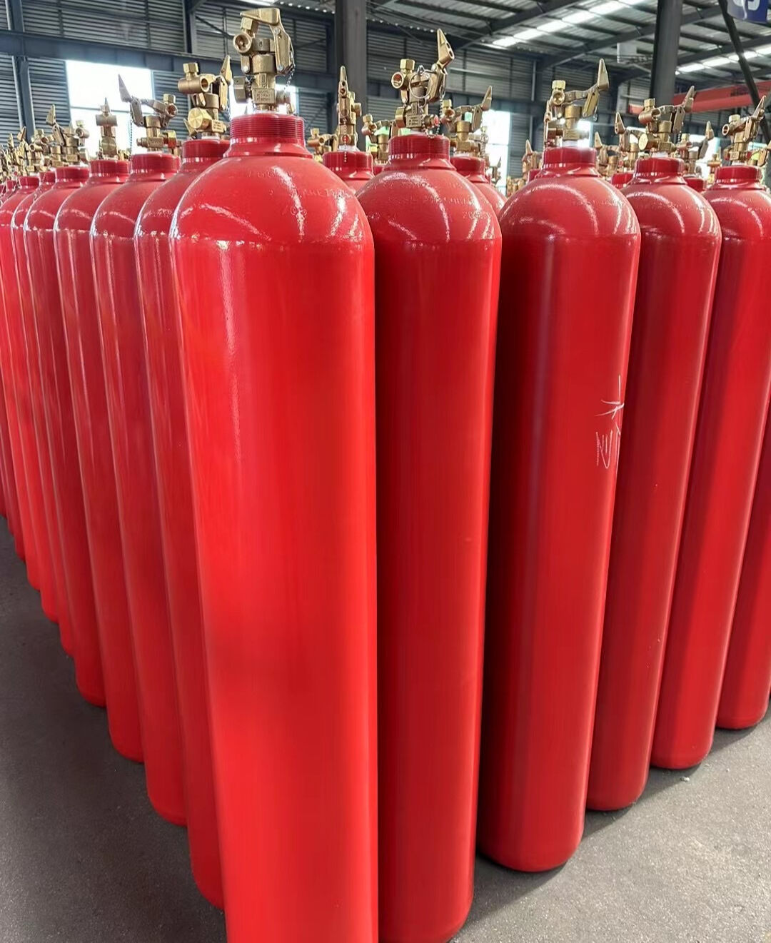 Buy Wholesale China 68l Co2 Gas Cylinder & Co2 Cylinder Seamless Gas ...