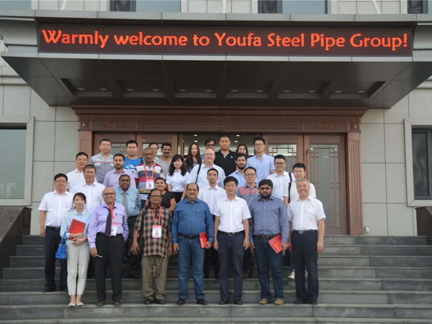 Bulk Buy China Wholesale Ce Bs Hot Dipped Galvanized Steel Pipe ...