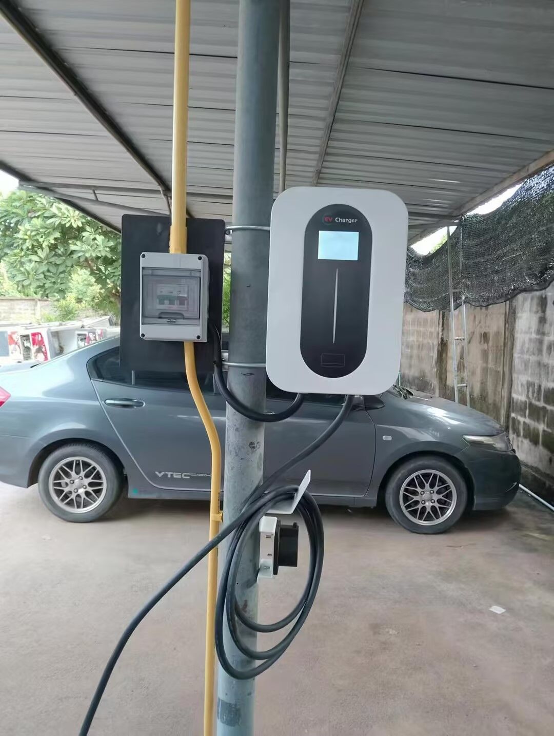 Buy Wholesale China Oem Supplier Type 2 7kw Ev Charger Level 2 Carging Station Wall Electric ...