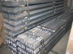 Electrical Galvanized 65 X 65 Steel Channels L Unistrut, Angle Strut ...