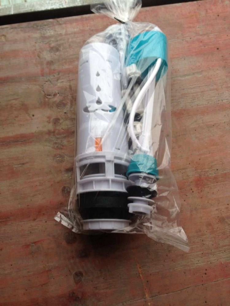 Export Standard Toilet Parts Cistern Tank Fittings Plastic Toilet ...