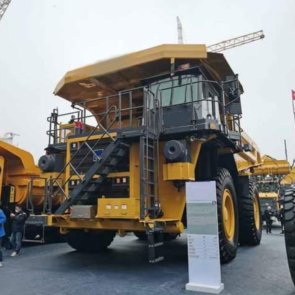 Factory Price High Quality 130ton Xde130 Mining Dump Truck For Sale ...