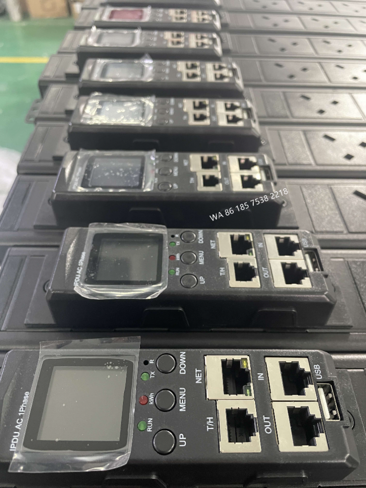 Oit 12 18 24ways Network Cabinet Eu Uk Iec C13 C19 32a 63a Intelligent Ip Monitor Rack Mount Pdu