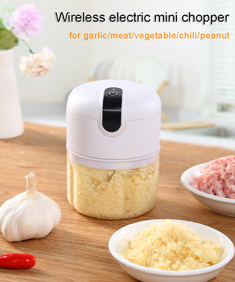 Wholesale Kitchen 250ml Electric Mini Garlic Chopper Portable Wireless ...