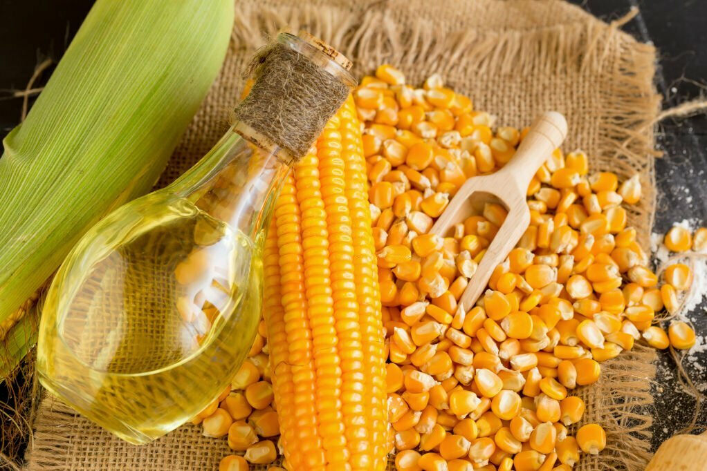 Buy Wholesale Czech Republic Factory Refined Corn Oil / Sunflower Oil ...