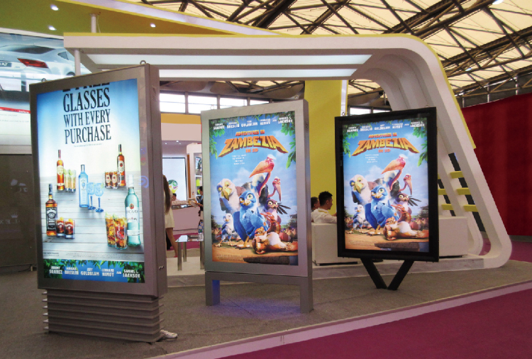 Outdoor Street Advertising Light Boxes Bus Stop Mupi Billboard ...