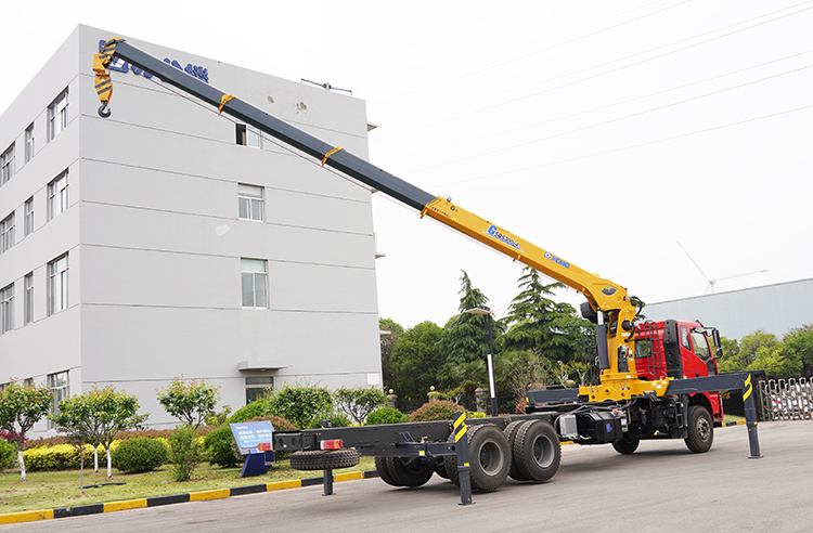 Buy China Wholesale Xcmg Factory Sqs350-5 15 Ton Mobile Telescopic Boom ...