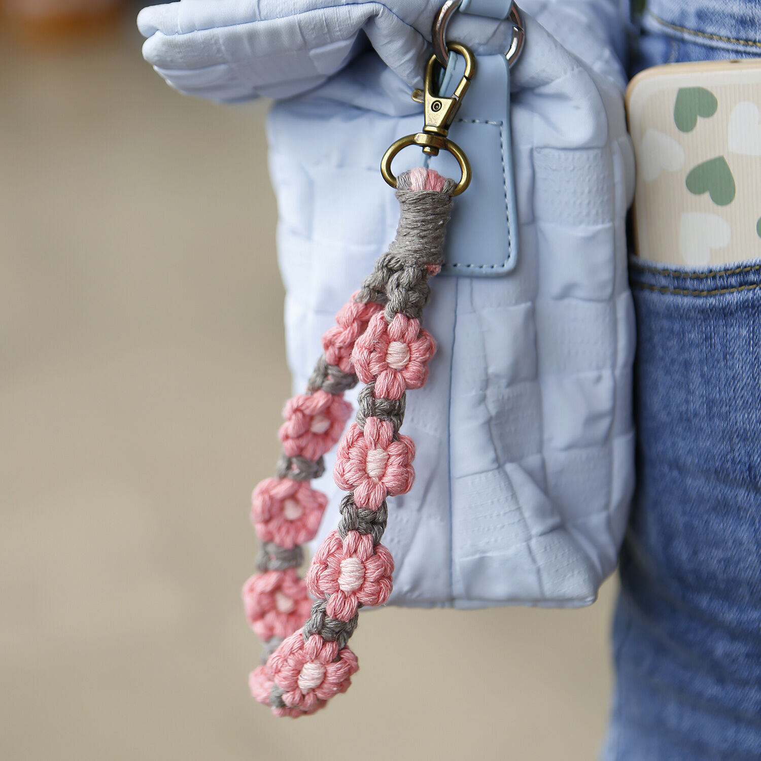 Buy Wholesale China Wholesale Hand Knitted Flower Style Keychain ...