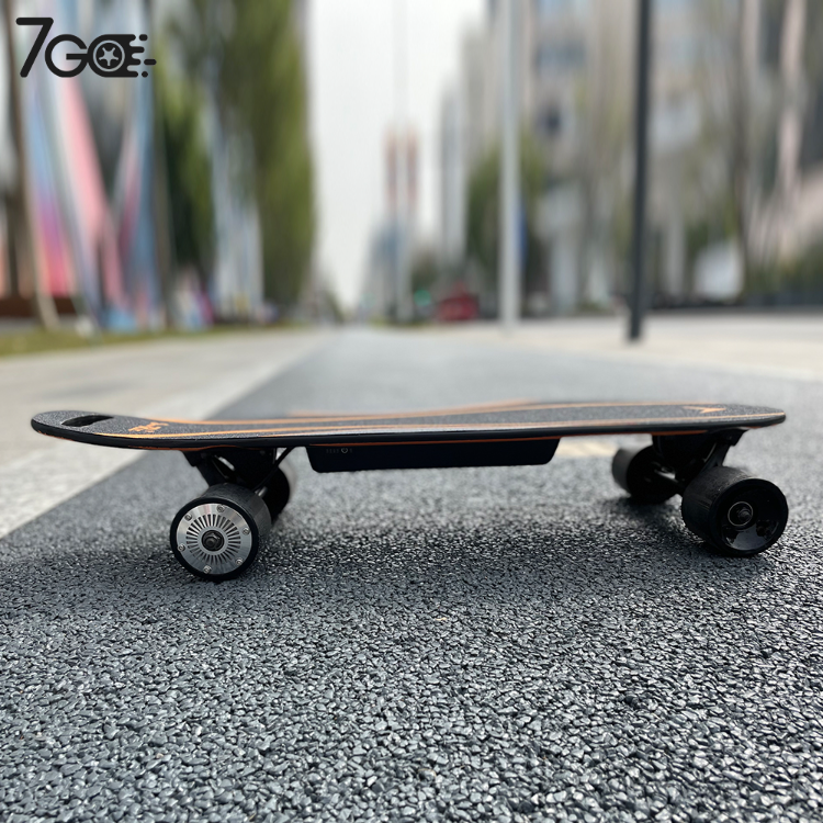 High Quality Sk03b Eu/us Warehouse Stock 8 Layers Maple Four Pu Wheels ...