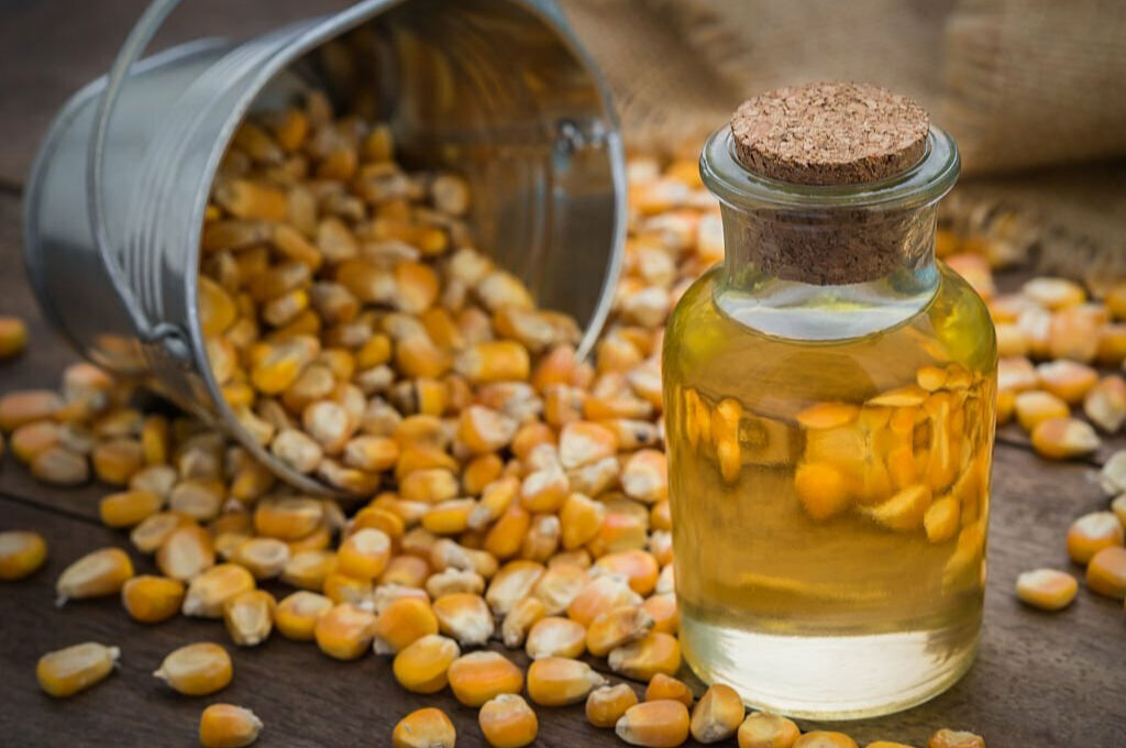 Buy Wholesale Czech Republic Factory Price Refined Corn Oil/premium 1l ...