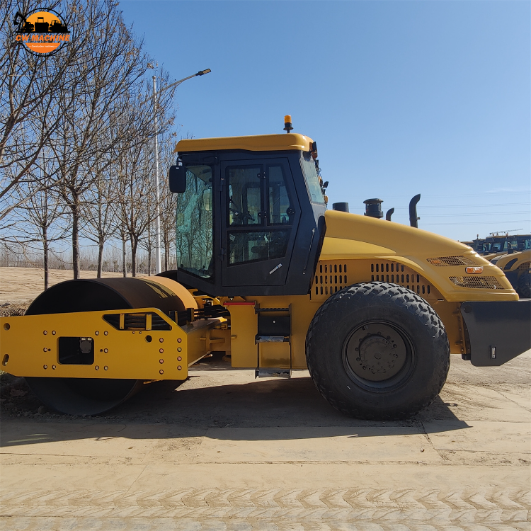 Chinese Earth-moving Machinery Compactor Road Roller 14t Hydraulic ...