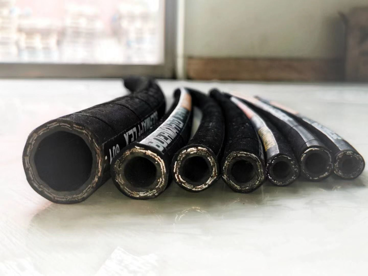 Excavator Hydraulic High Pressure Hose Hydraulic Temperature Flexible ...