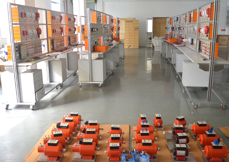 Educational Four-cylinder Diesel Engine Training Model Automotive ...