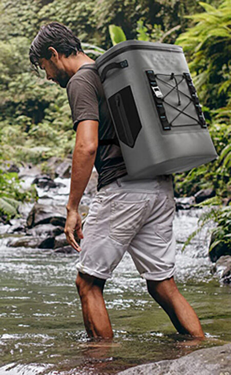 Buy Wholesale China Wholesale 20l Soft Waterproof Backpack Fish Beer ...