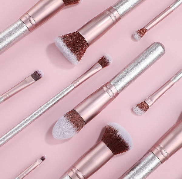 Kaufen Sie China Großhandels-Make-up Pinsel Set Best Value 14-teilig ...