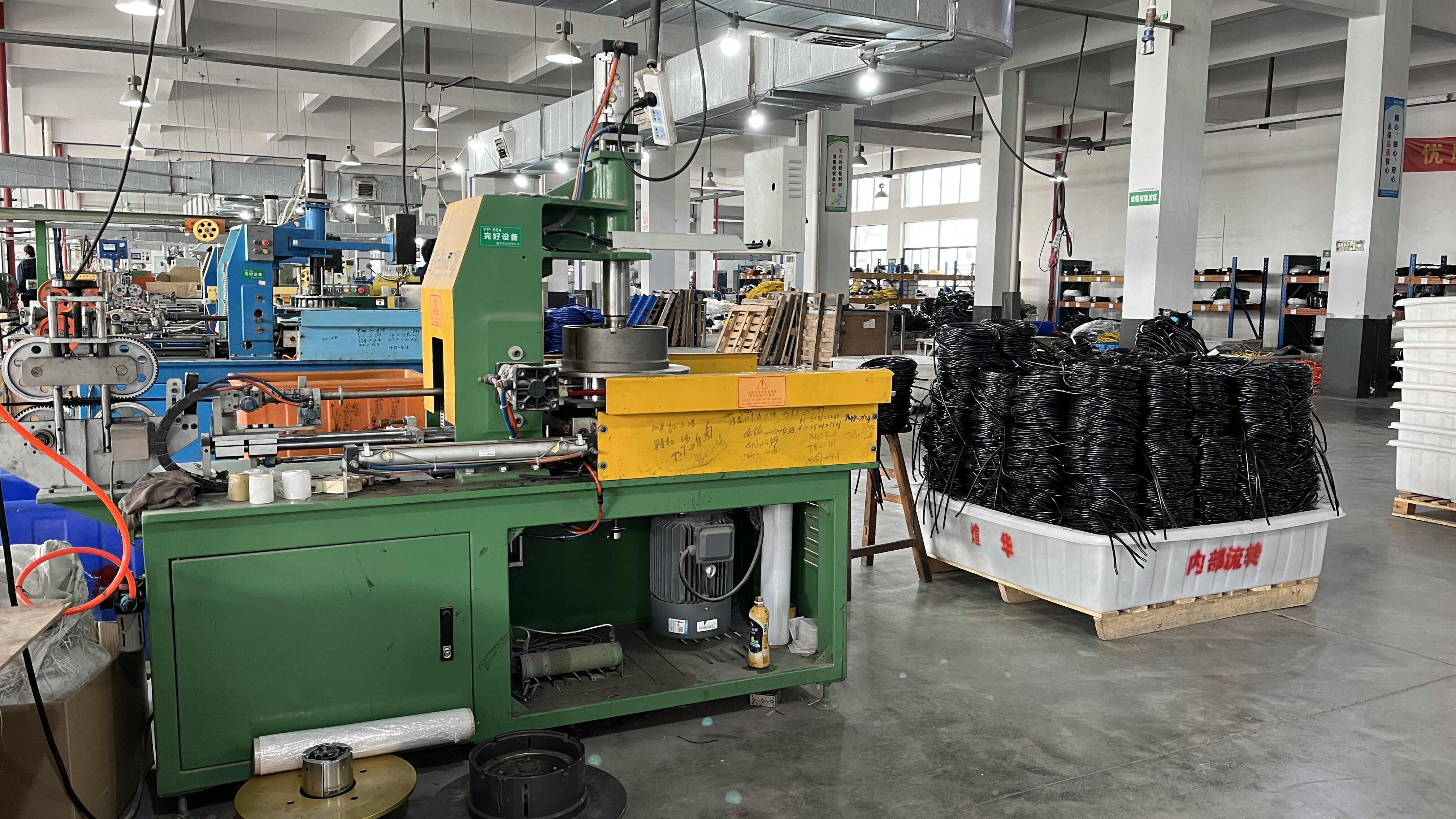 Uk 2 Sockets 3 Pin Power Adapter 13a Multi Wall Plug $1.2 - Wholesale ...