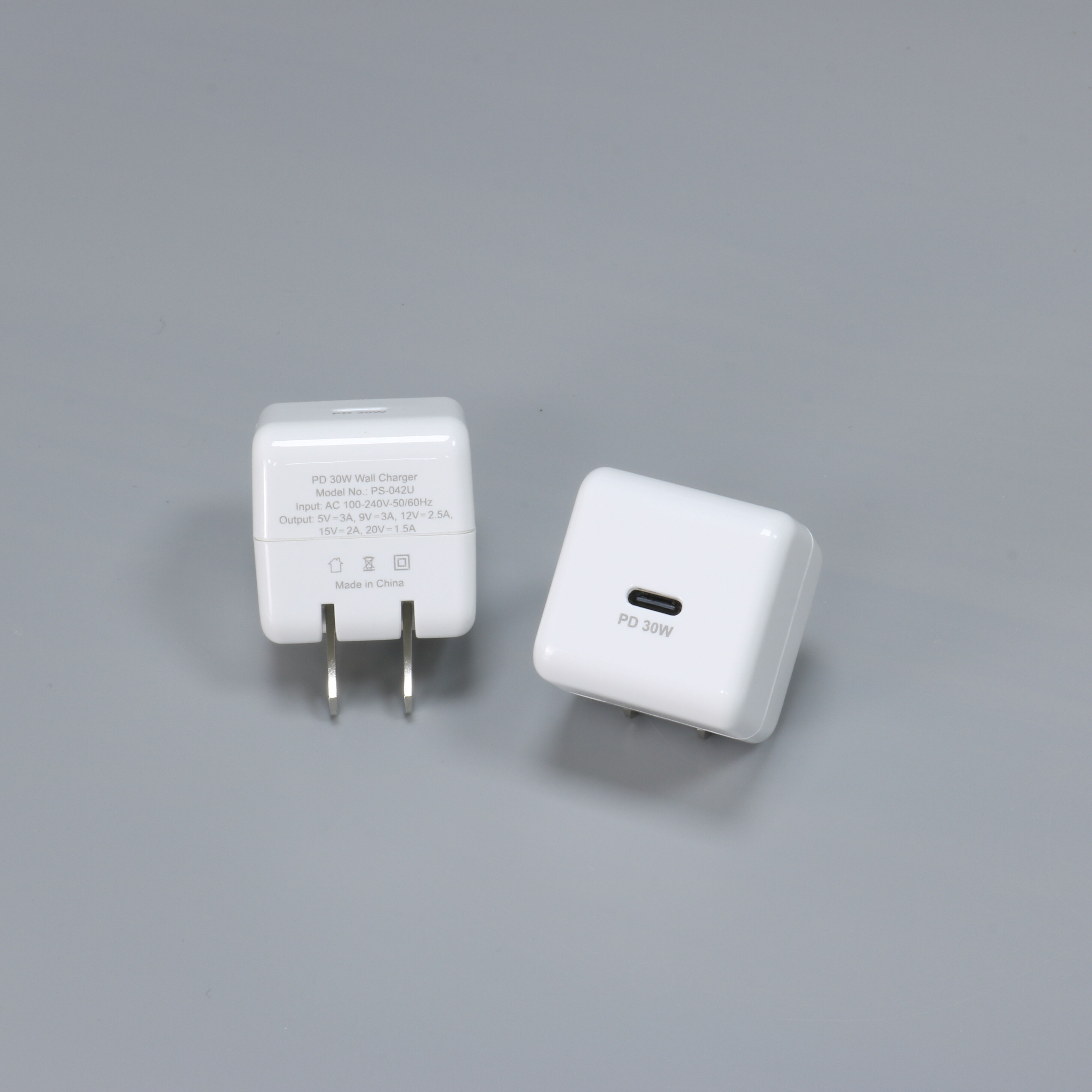 Portable Small Size Gan 40w Wall Charger, Mobile Phone Fast Charger, Pd ...