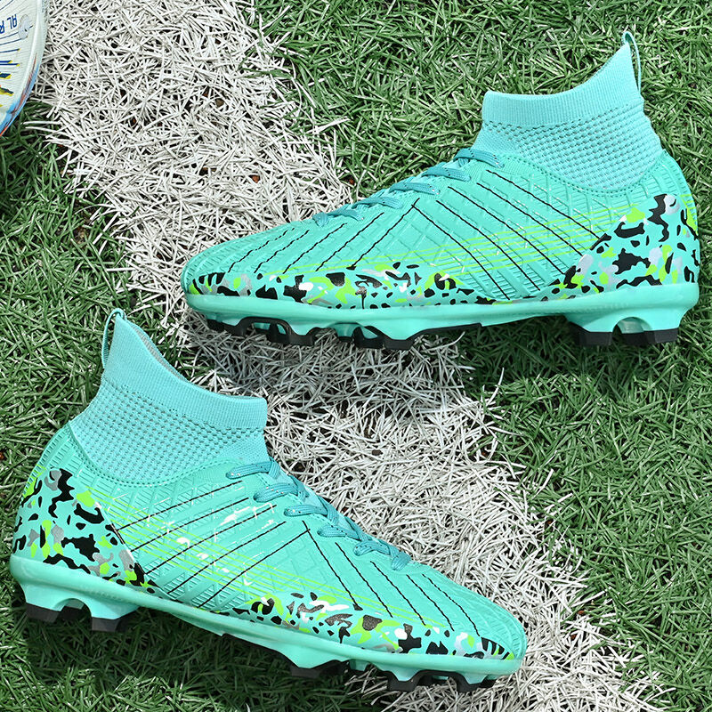Buy China Wholesale Popular Outdoor Football Boot For Teenagers Casual ...
