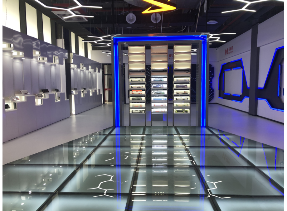 X1 Titanium-magnesium Alloy Paw3395 Dual Mode Gaming Mouse - Expore ...