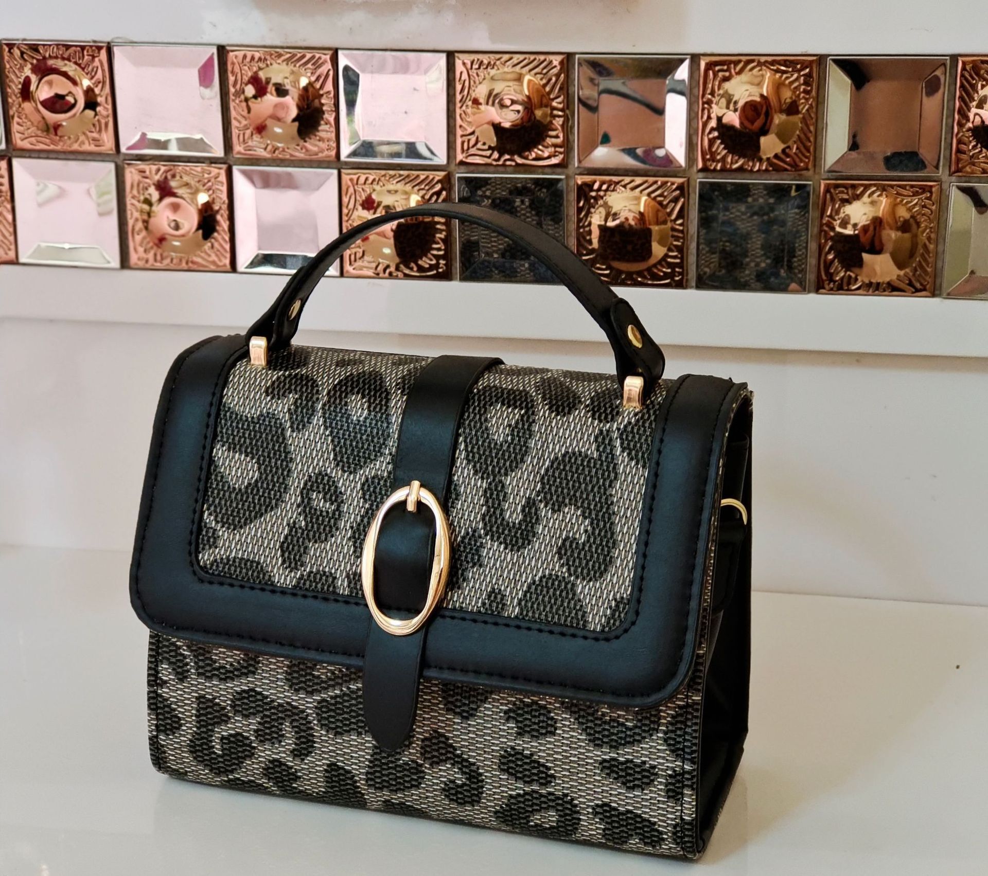 Buy Wholesale China 2024 Women's Bag New Fashion Personalized Leopard ...