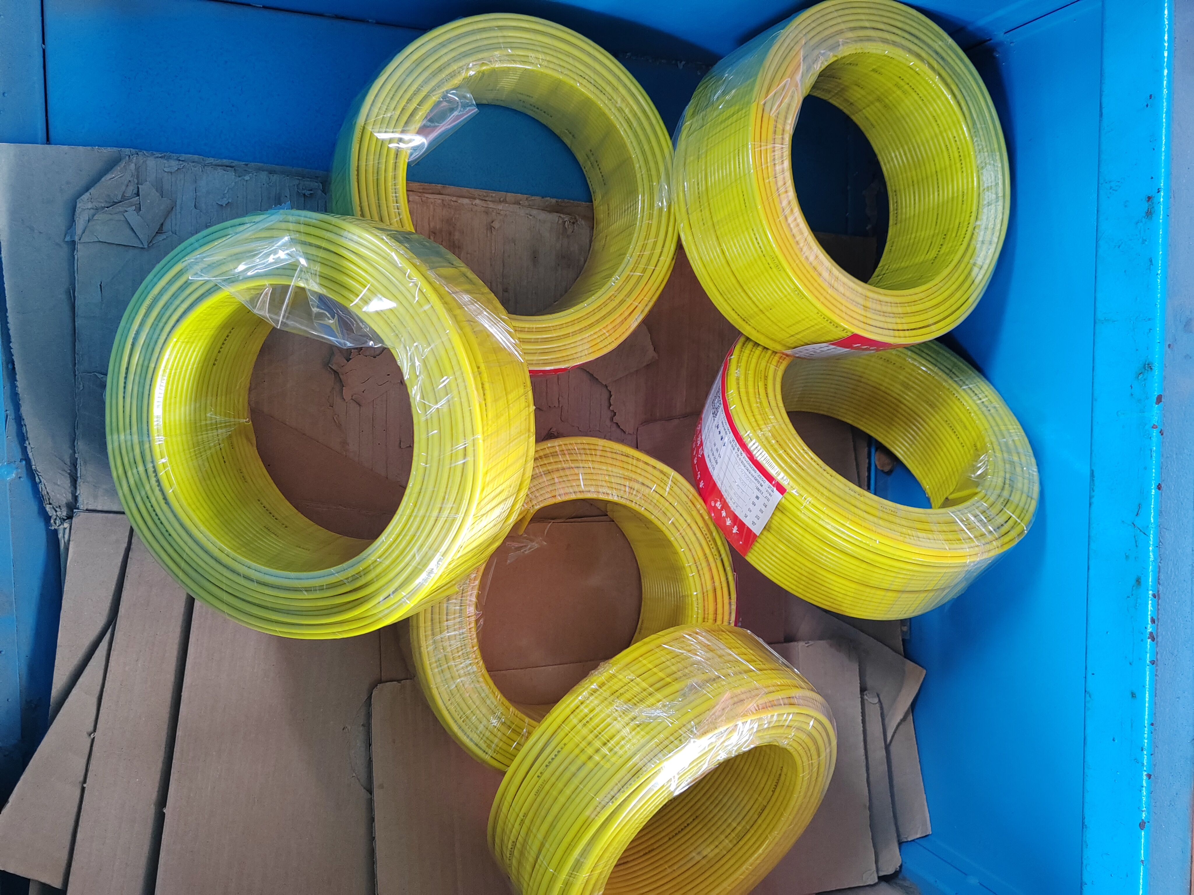 Low Smoke Zero Halogen 4mm2 Flame Retardant Electric Wire With Copper ...