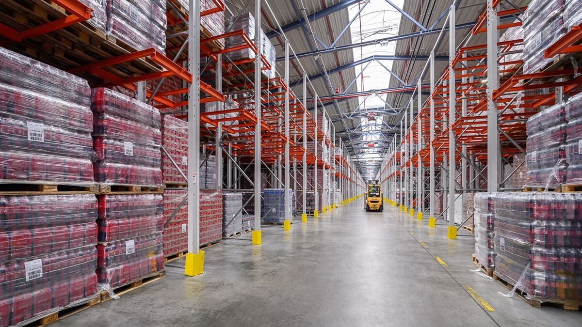 Buy Wholesale United Kingdom Coca Cola Soft Drink / Original Coca Cola 330ml Cans. Coca Cola ...