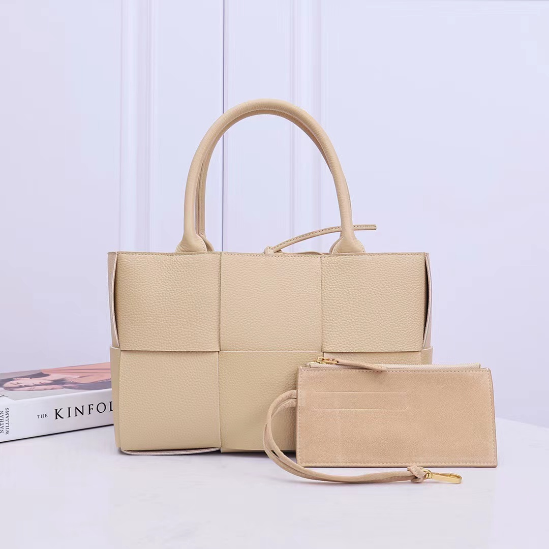 Custom High Grade Waterproof Genuine Leather Crossbody Purses Designer ...