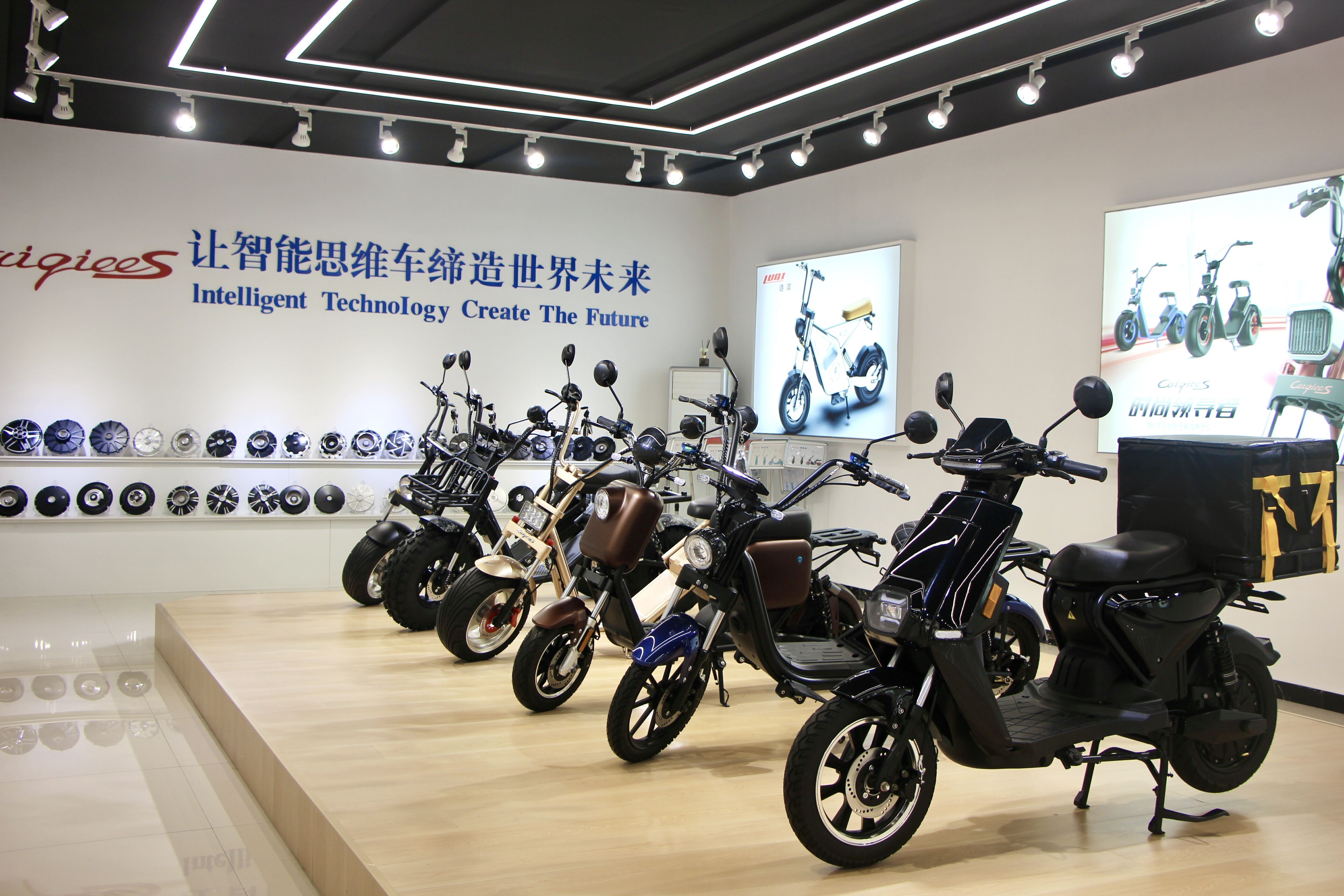 Cheap Luqi Adult Eec Approved Removable Battery Electric Scooter For ...