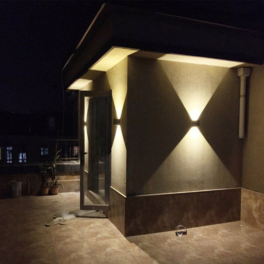 Kaufen Sie China Großhandels-Ip65 Quadratische Auf-und Ab-leuchten Wand ...