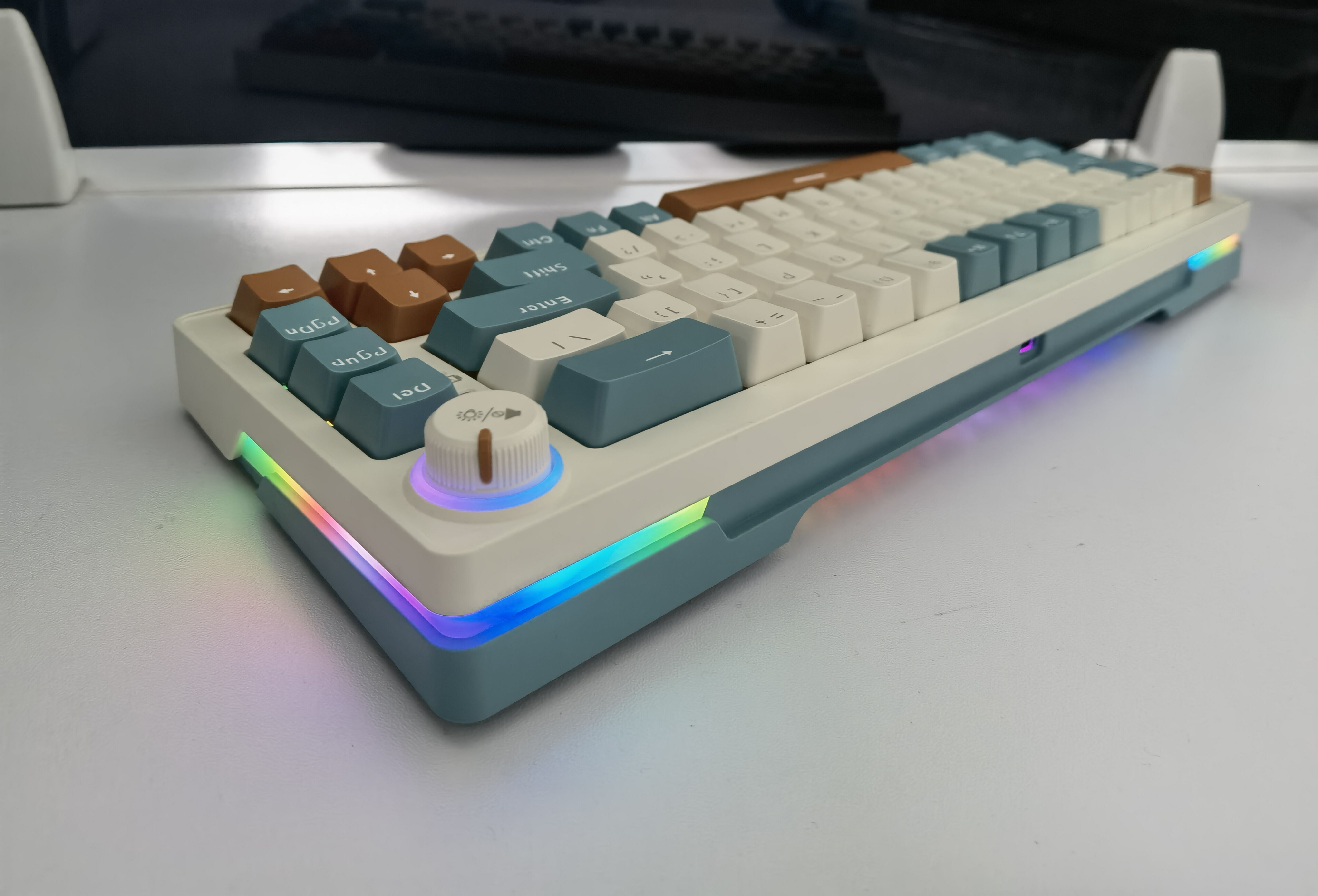 Buy Wholesale China Hot Sales Mini Wired Wireless Keyboard Mechanical ...