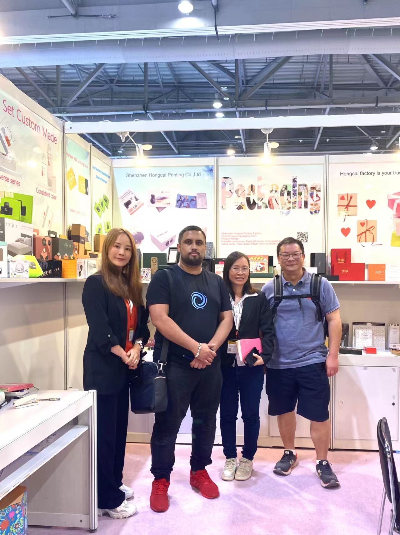 Fashion Custom Logo Printed Kraft Paper Corrugated Shipping Packaging ...