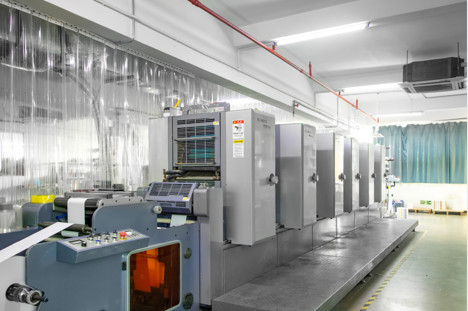 Glossy Sticker Vinyl Adhesive Label Gold Foil Customised Logo Sticker ...