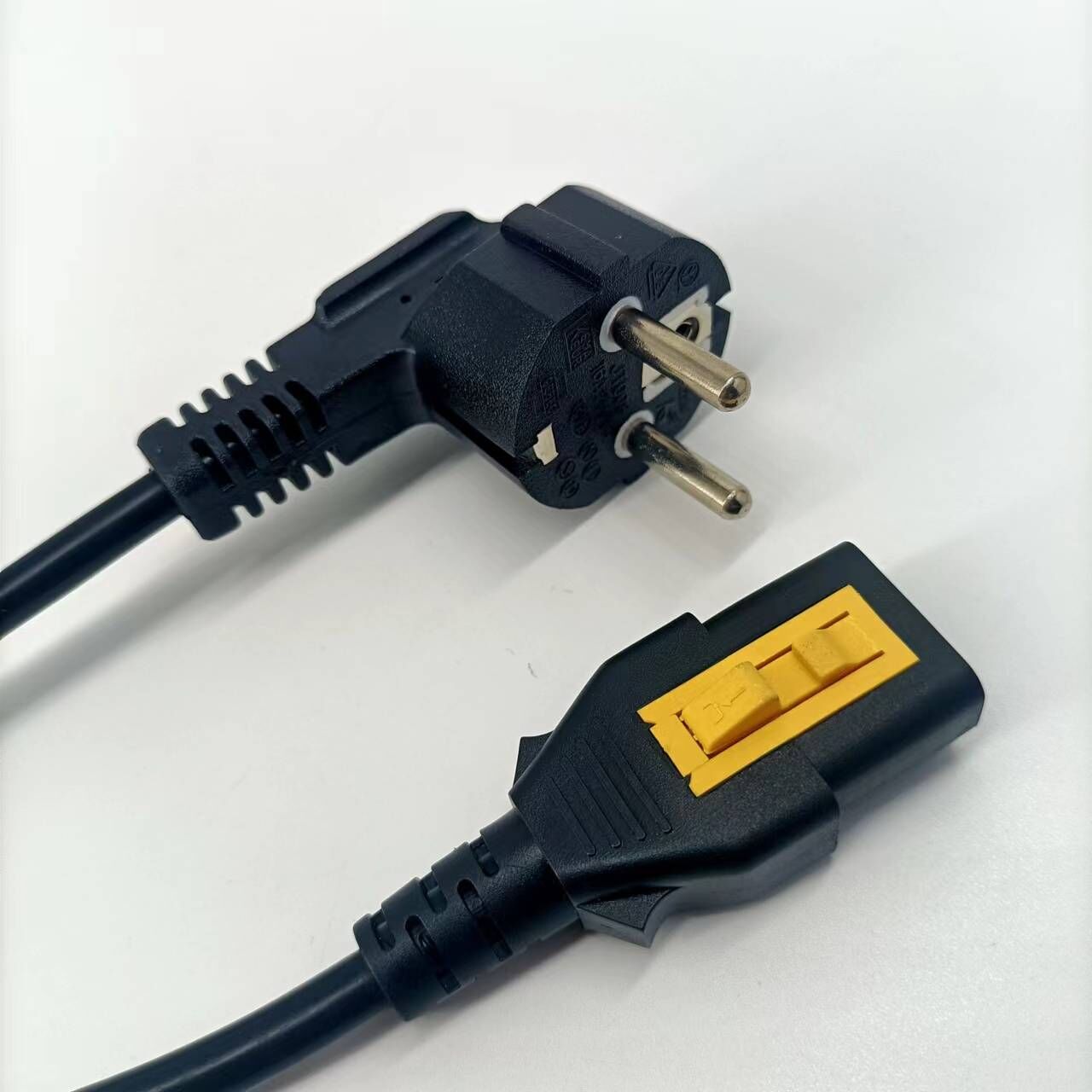 High Quality Eu Power Supply Cord With Iec Connector C13, V-lock ...