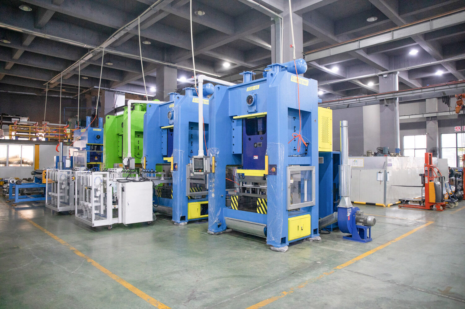 Buy Wholesale China High Speed Aluminum Foil Container Machine ...