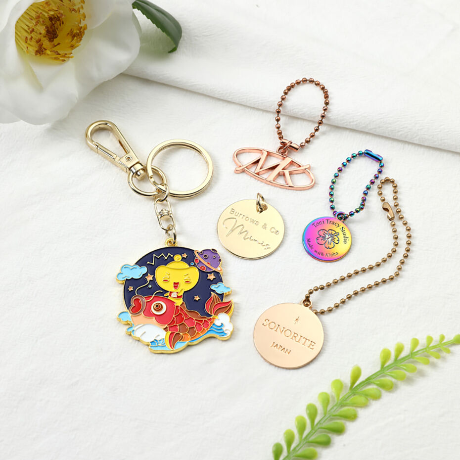 High Quality Custom Logo Keychain Novel Zinc Alloy Car Keyring Hook ...