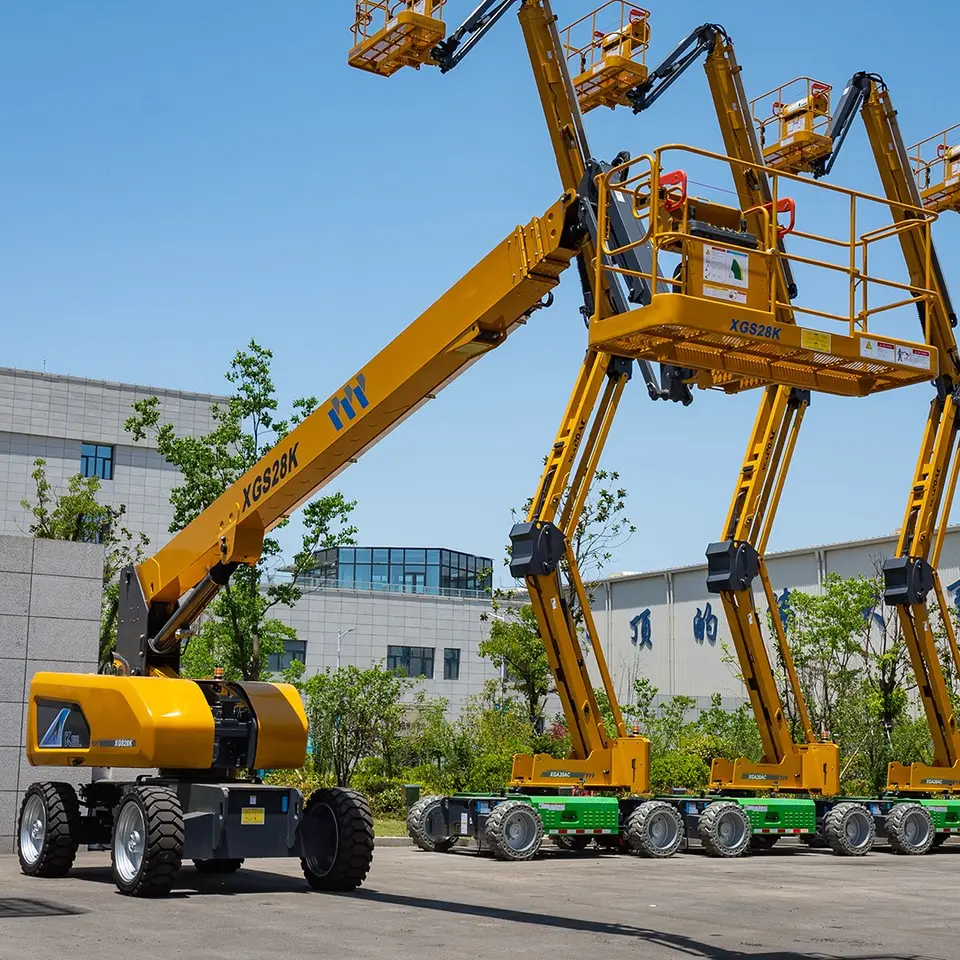 Buy China Wholesale Telescopic Boom Lift 28m Xgs28k Mobile Aerial ...