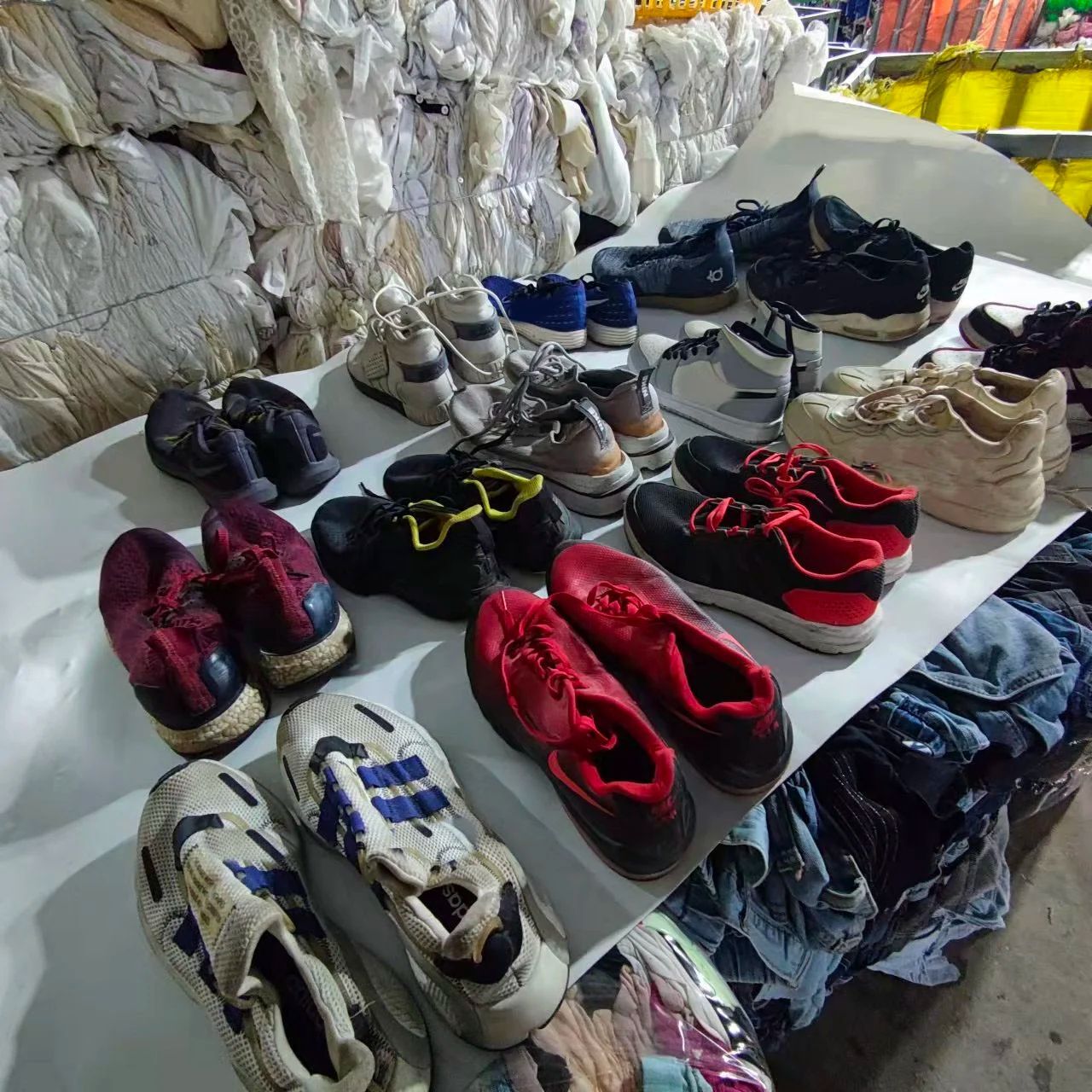 Buy Wholesale Canada Second Hand Clothing | Used Clothing | Used ...