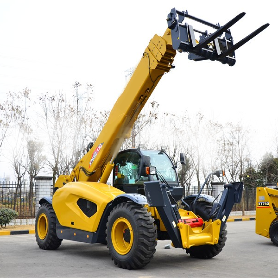 Buy Wholesale China 16.7 Meters 4.5 Ton Telehandler Loader Xc6-4517k ...