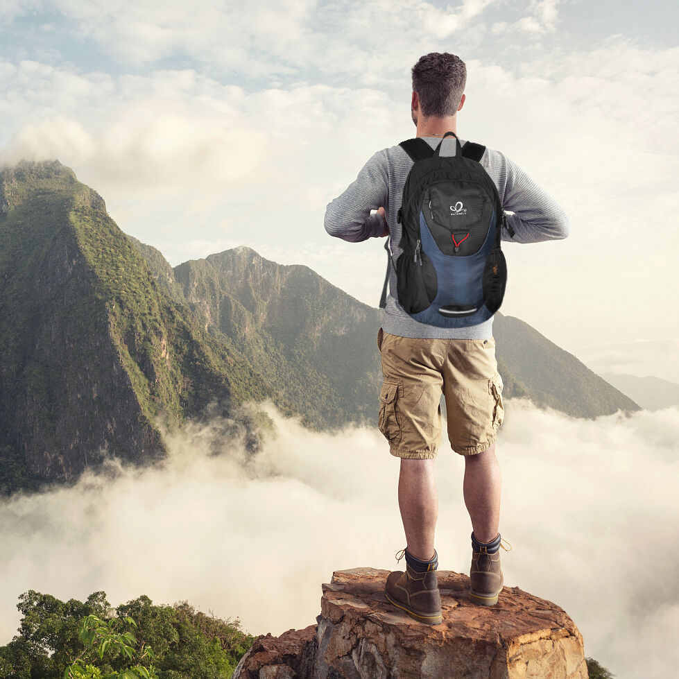 Buy China Wholesale Superior Portable Outdoor Hiking Backpacks ...