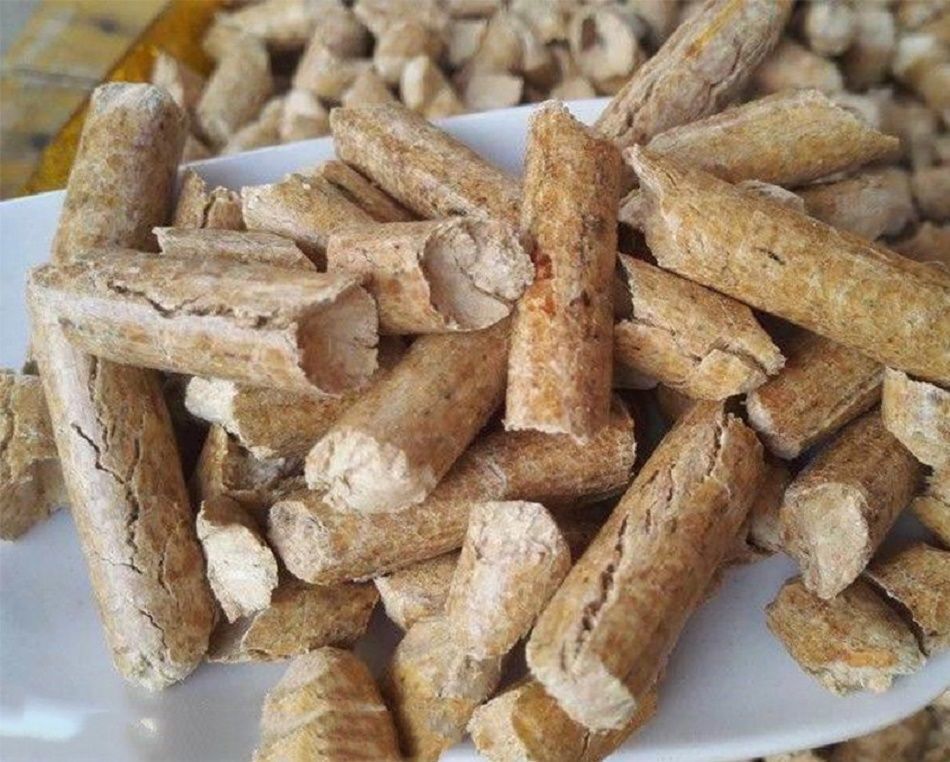 Wholesale Pure 100% Wood Pellets Pure Wood Pellet Grade A 15kg Or ...