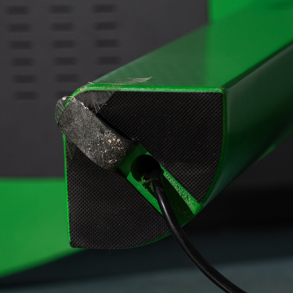 Buy China Wholesale Poling Hot Sale 4k Hdr 32 Inch Touch Table & Multi ...