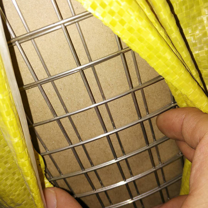 2024 Factory Directly Sale Agriculture Protection Galvanized Welded Mesh Fencing Materials ...