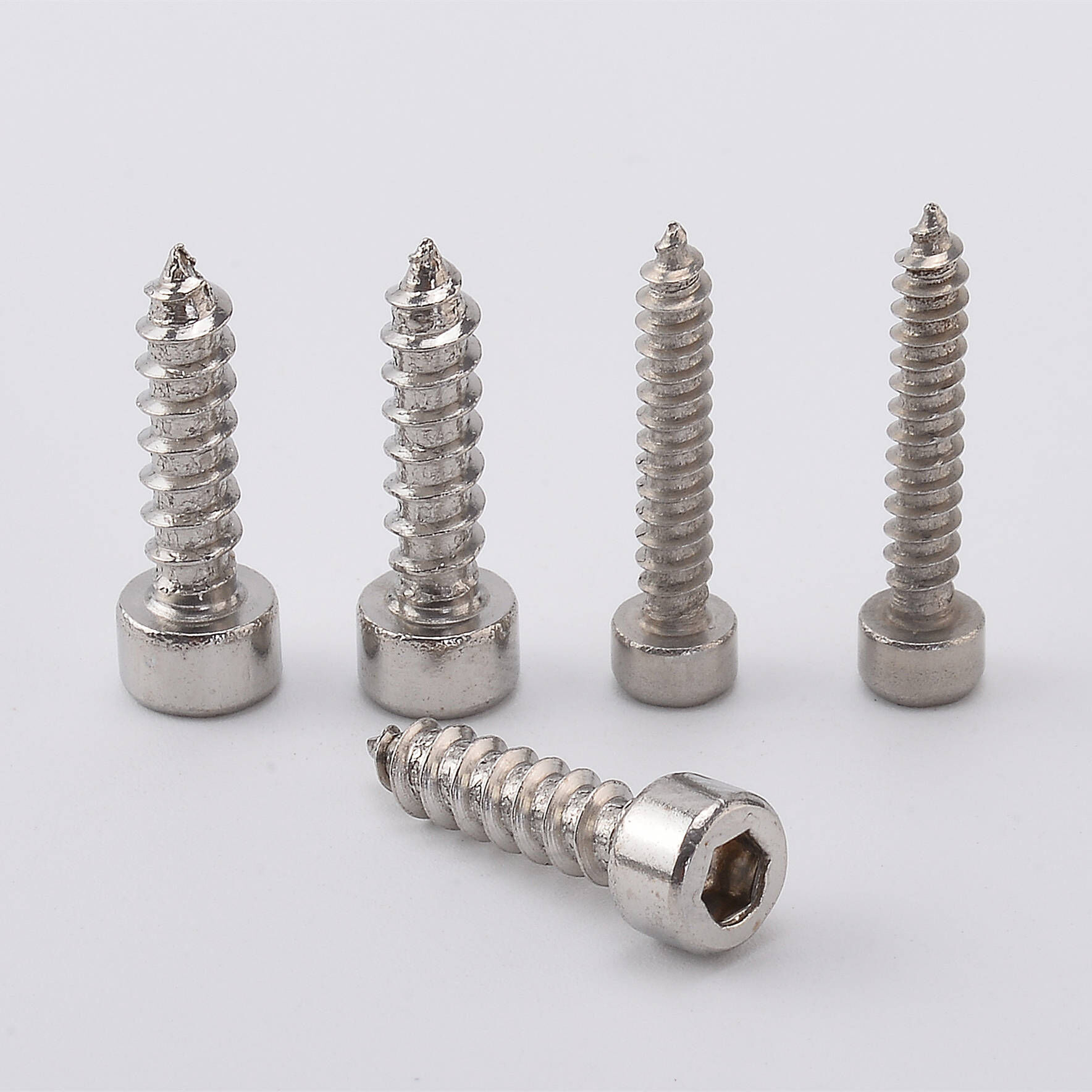 Black Steel Self-tapping Screws M1.2 M1.4 M1.5 M1.7 M2 M2.3 M2.6 M3 M4 ...