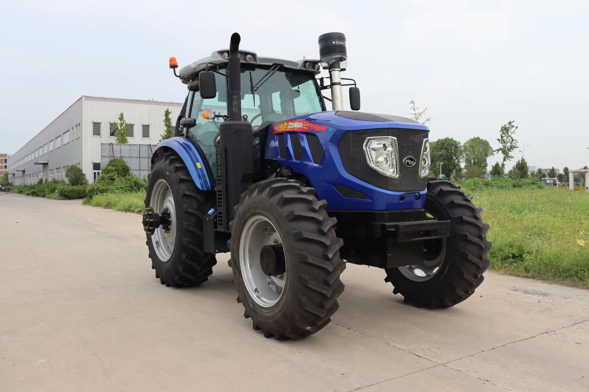 Obm (htcq) 2204(g4) 220hp 4wd Tractor For Farm,garden Or Lawn - Expore ...